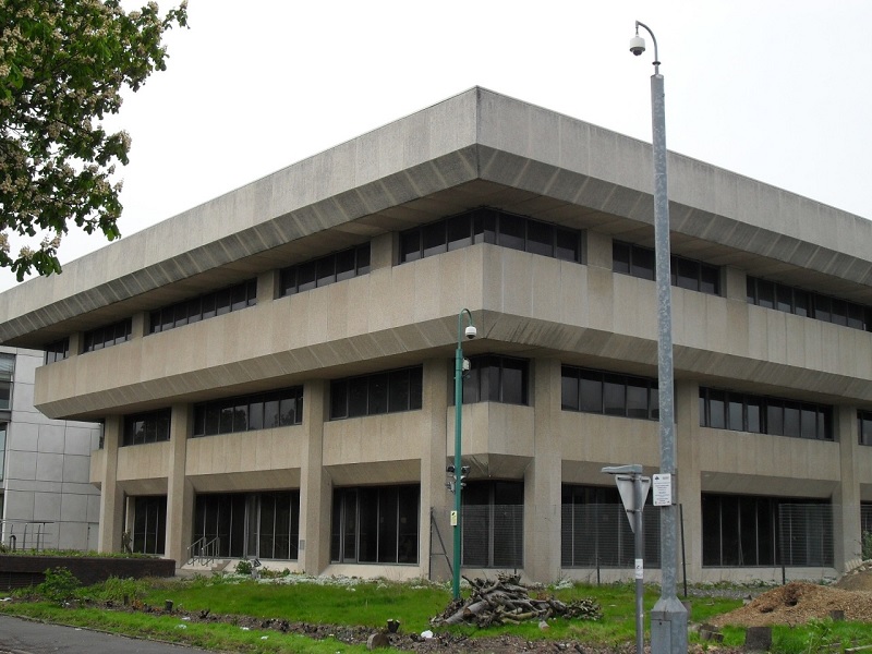 Sluff – Rhyming Couplets